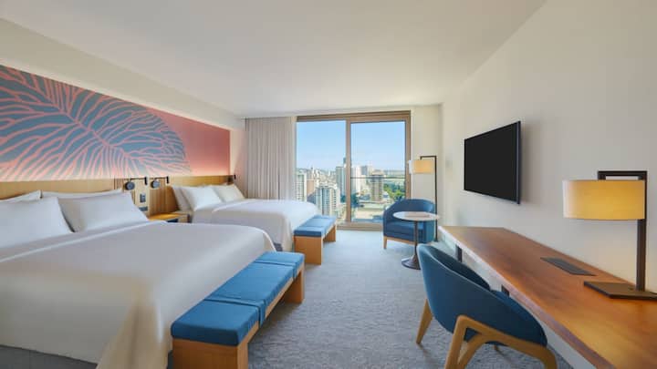 City Views + No Resort Fee & Spa Access - O‘ahu, HI