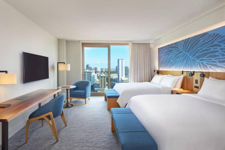 Walk To Beach + 2 Queens Near Ala Moana & Pool - 檀香山