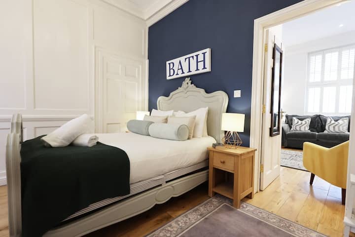 Cozy Bath Hideaway - Bath