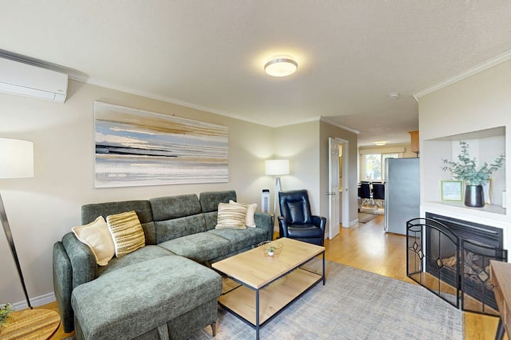 3br Condo Steps To Beach, With Pool And Fireplace - 沃薩加比奇