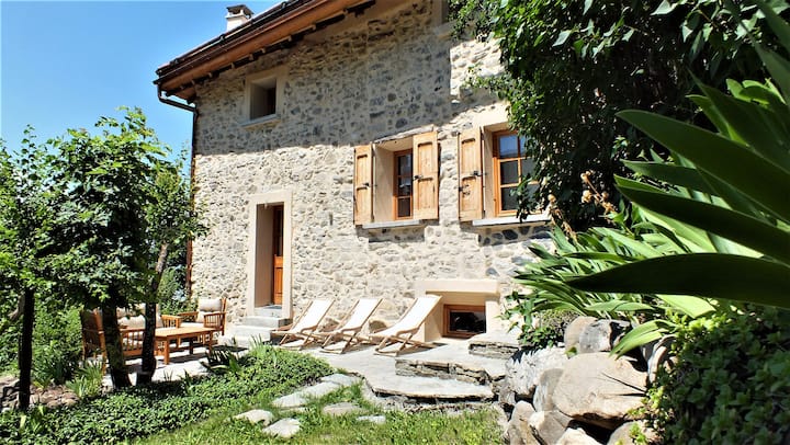 Chalet Pierre-vue Sur Le Pelvoux - Guillestre