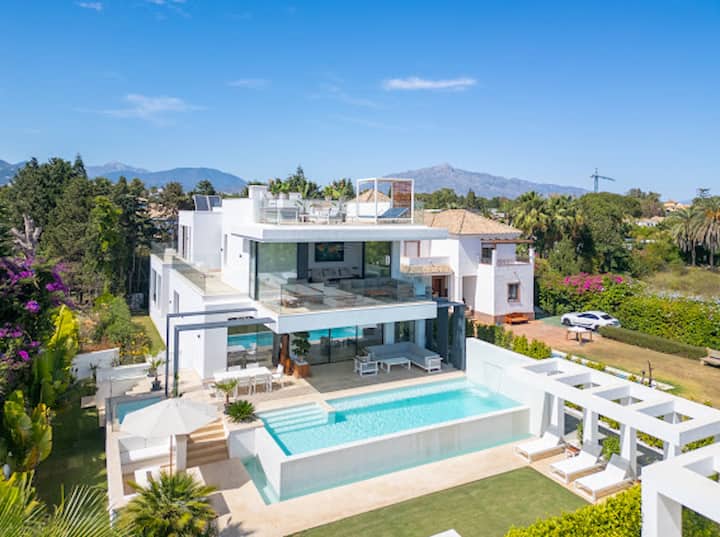 Brand New 7b Villa Zelda Beachside New Golden Mile - Estepona