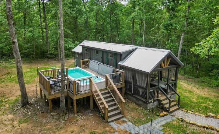 Ryan's World At The Retreat At Sunset Bluff - Monteagle, TN