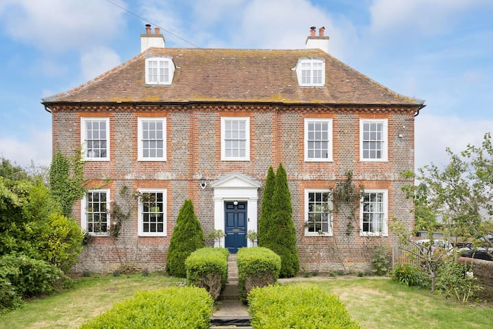 Coles House | By The Butler Collection - West Sussex