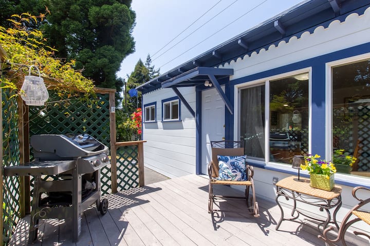 Cottagecore Escape Near Forest, Beach, And Bay - Arcata, CA