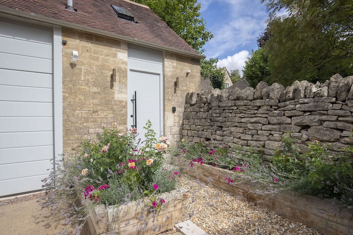 Luxury 1-bed Annex On Rodborough Common - Stroud