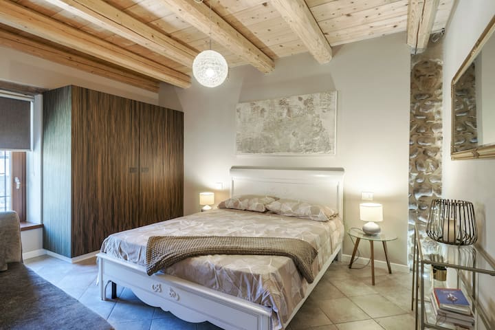 Regarda - Corte Monteleone Family Suite - Castelnuovo del Garda