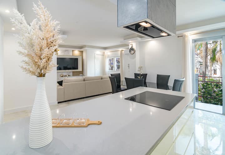 Terr69- Bright City Gem In Charming Old Town - Estepona