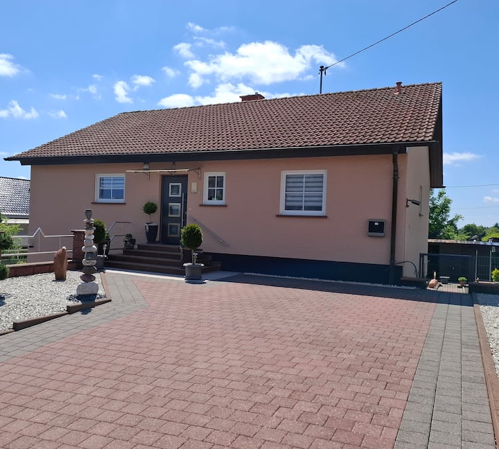 Sonnige Ferienwohnung, 75 Qm (Fewo Sonnenwinkel) - Losheim am See