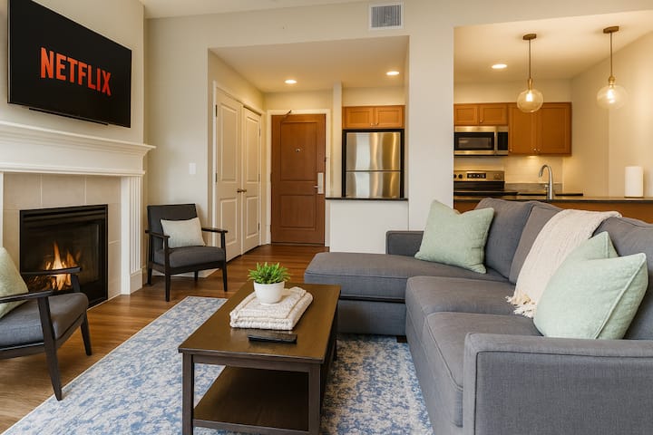 Dwntwn Luxe Suite | Rock Hall, Casino, Stadiums - Cleveland, OH