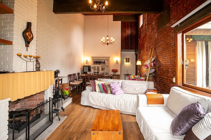 Teresópolis - 4 Guests - Leisure And Comfort - Brazilië