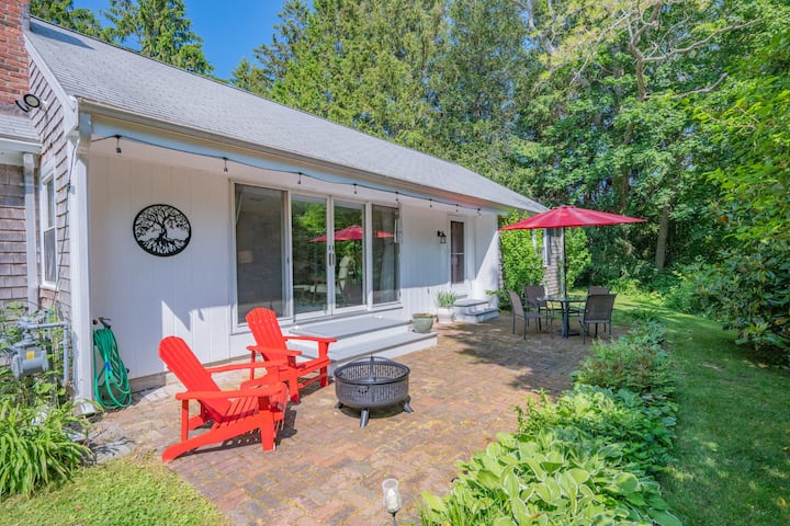 Pet-friendly Cape Escape Near Beach & Dining - Sandwich, MA