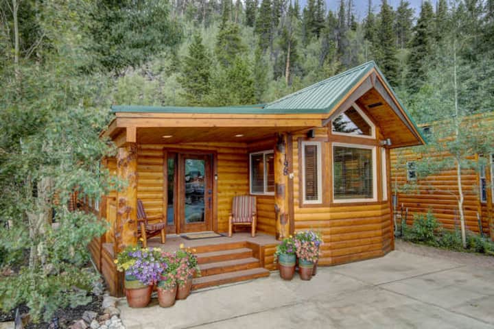 Tranquility Executive Chalet - Breckenridge, CO