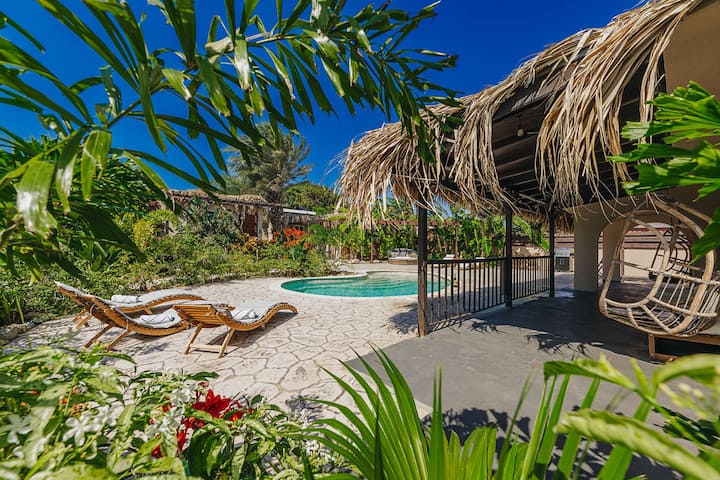 Tropical Garden Oasis With Pool Near Palm Beach - Aruba