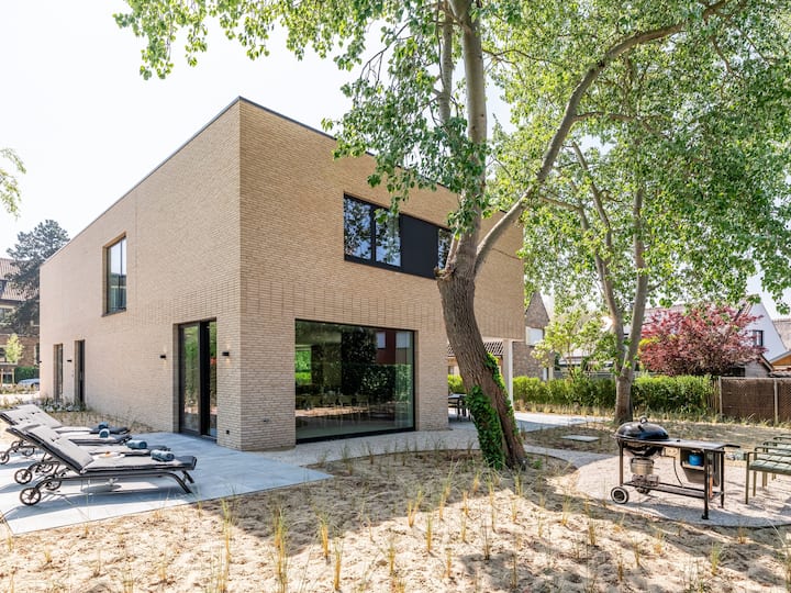 Villa De Luxe Au Calme Près De La Mer - De Panne