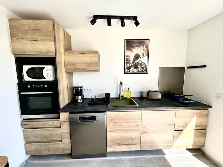 Villa Tiare 2 · 2br A/c Pool Bbq Wi-fi W/d - Bora-Bora