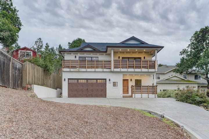 4bd/4ba Lux Wine Country Getaway W/ Billiards +Bbq - Sonoma, CA