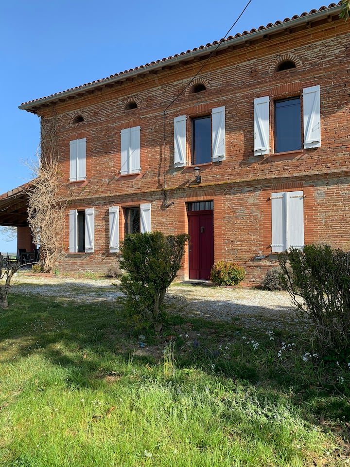 Panoramic Views Of The Pyrenees In Lauragais - Auterive