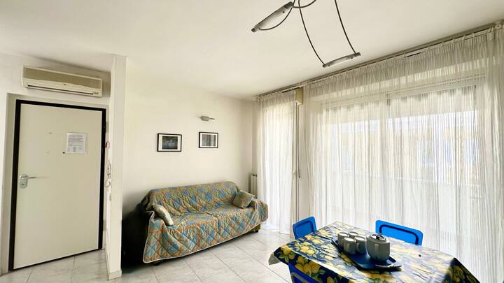 Se082 - Senigallia, Sea Front Apartment - Senigallia