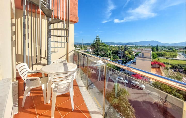 Awesome Apartment In Bellreguard - Gandía
