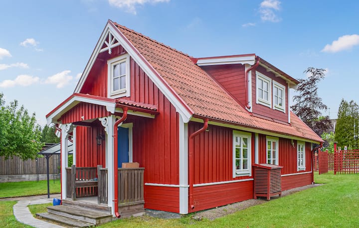 Beautiful Home In Fjälkinge - Bromölla