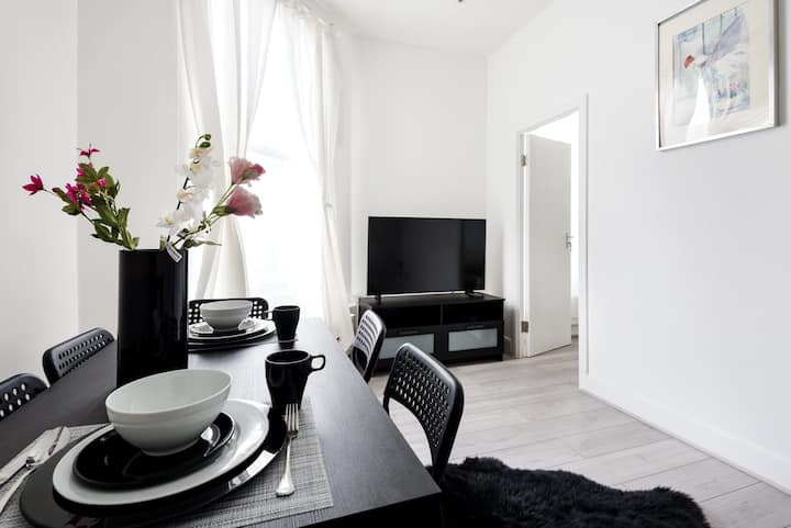 North End Retreat - Paddington