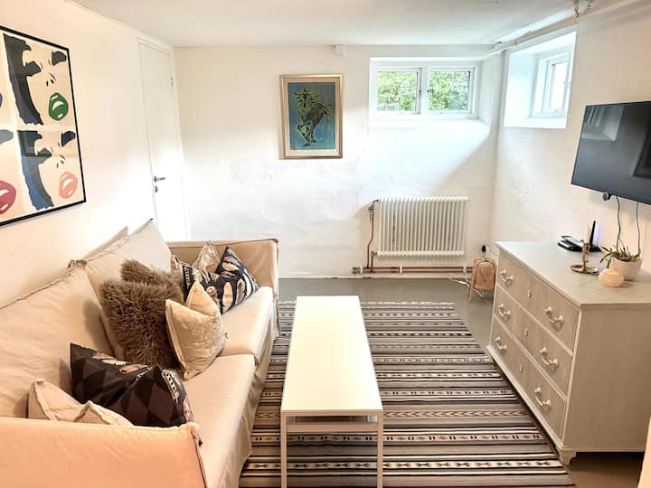 Sub-level Apartment In RÃ¥sunda - Stockholm