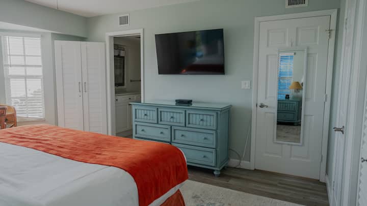 1br Condo W/ Ocean View, Pool & Private Beach - Tavernier, FL