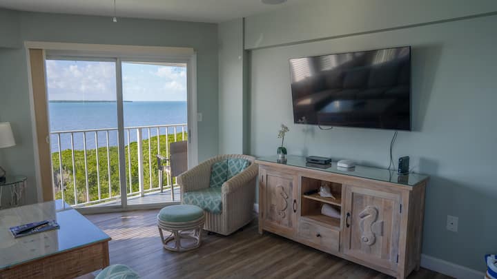 1br Condo W/ Partial Ocean View, Pool & Tennis - Tavernier, FL