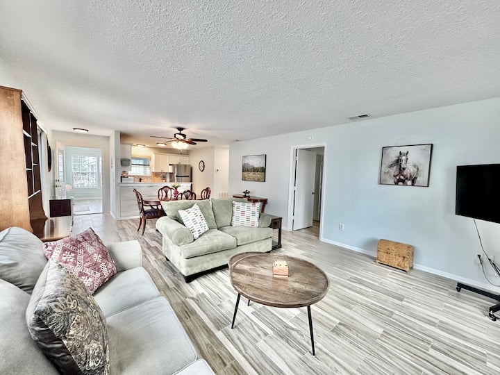 Polo Garden Villa - 1/1 On The Polo Field - The Villages, FL