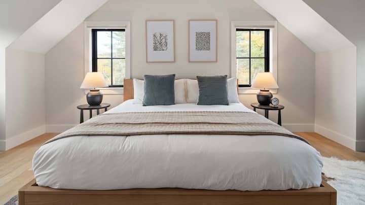 Stowe Escape | 5 Bedrooms | Steps From The Village - Stowe, VT