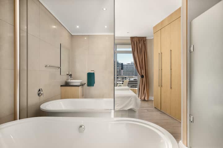 Hydro Park Penthouse Loft - Sandton