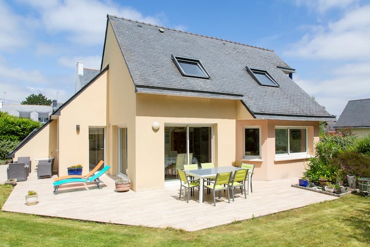 Spacieuse Maison à 200m De La Plage - Sainte-Marine