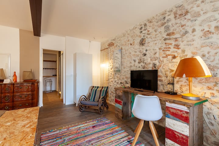 Chambre Bois éLégance - Sanary-sur-Mer