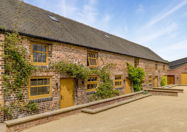 Caldon Barn - Congleton