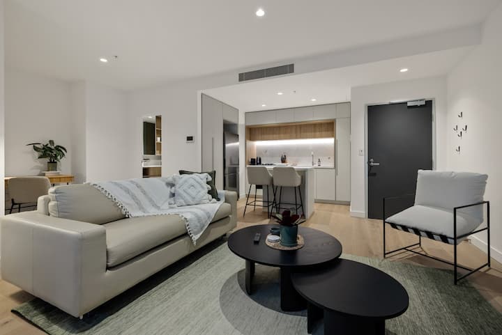 Chic Cbd Retreat Pool Gym Sauna - 墨爾本