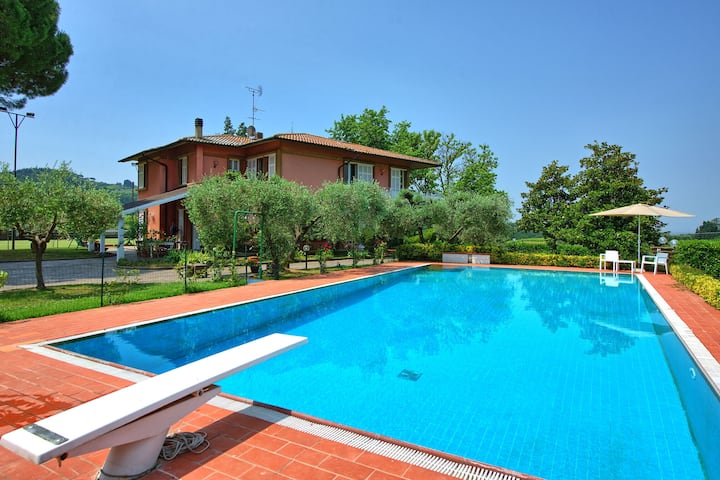 Villa Adriana - Villa Sur Les Collines Du Chianti - Italia
