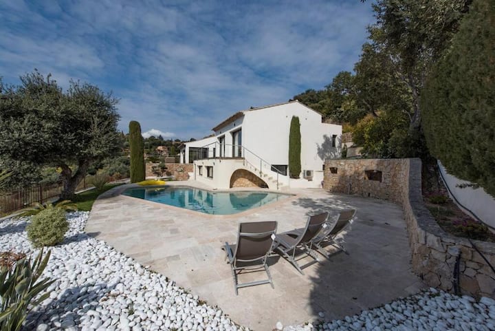 Maison Spacieuse Avec Piscine - Proche Plage - Théoule-sur-Mer