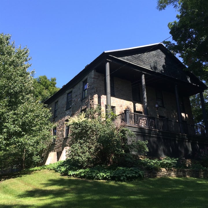 Toadhall-historic Luxury Estate On 200+ Acres - Cooperstown, NY
