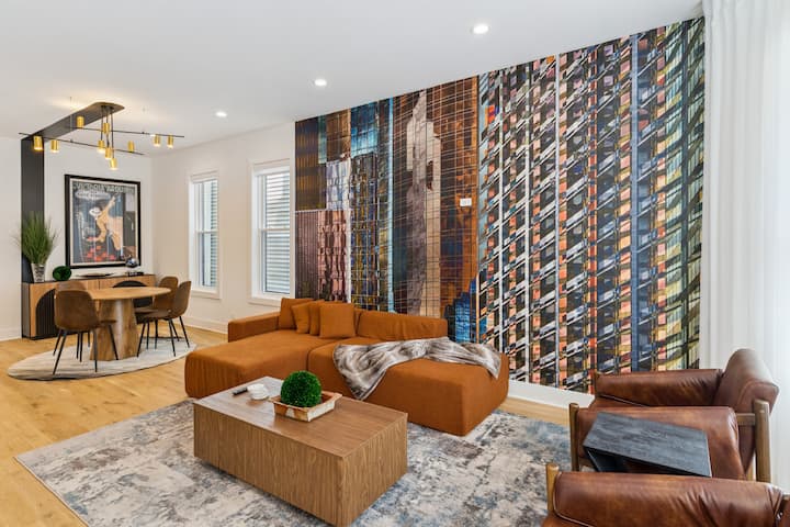 Luxe Sfh In Andersonville W/outdoor Space/parking - Chicago, IL
