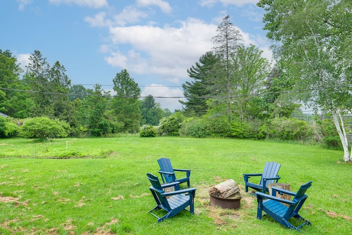 2 Mi To Chardon Square: Spacious Farmhouse - Concord, OH