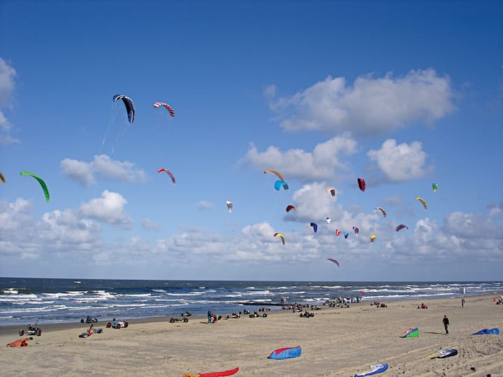 Group Seaside Escape Dunes & Beach Getaway - Julianadorp