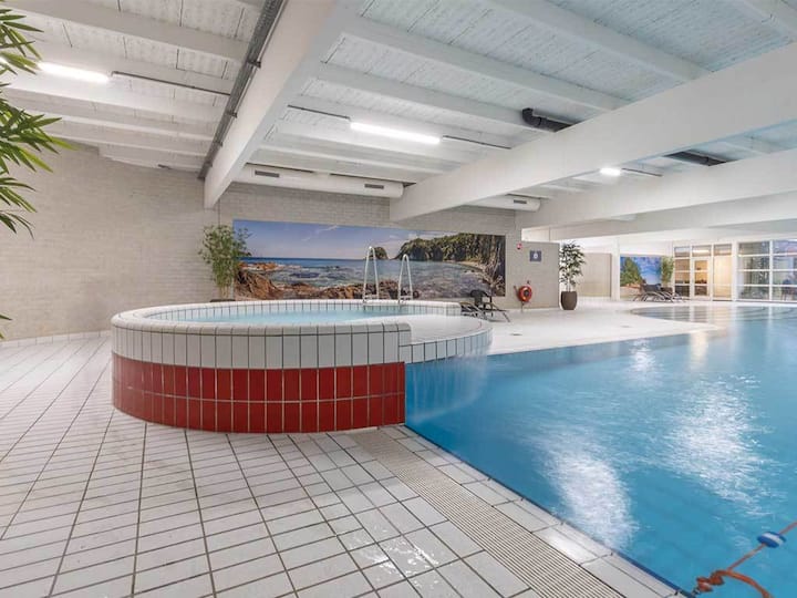 Group Getaway In Hidden Gem | Steps From North Sea - Callantsoog
