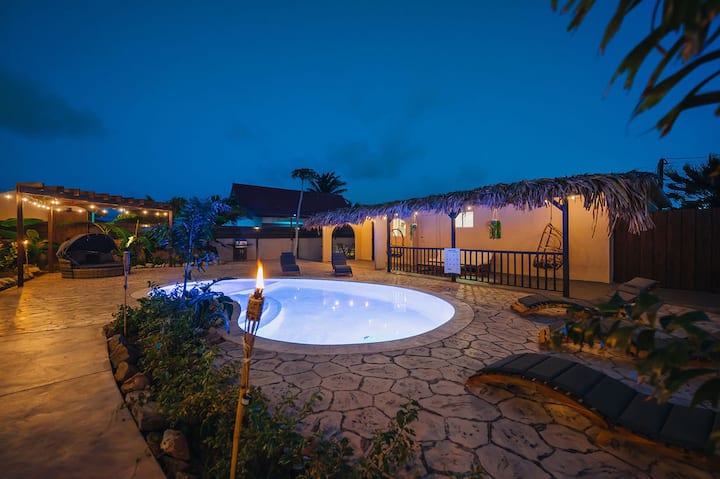 Sol Vista Estate | Private Poolside Oasis By Lucha - Aruba