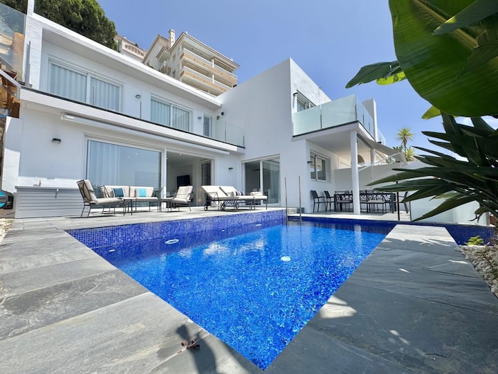 Vsol. Superbe Vue Sur La Baie Et Piscine Privée - Cadaqués