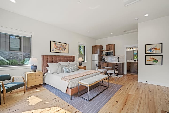 18105-2 Forestbrook Loop - サンリヴァー, OR