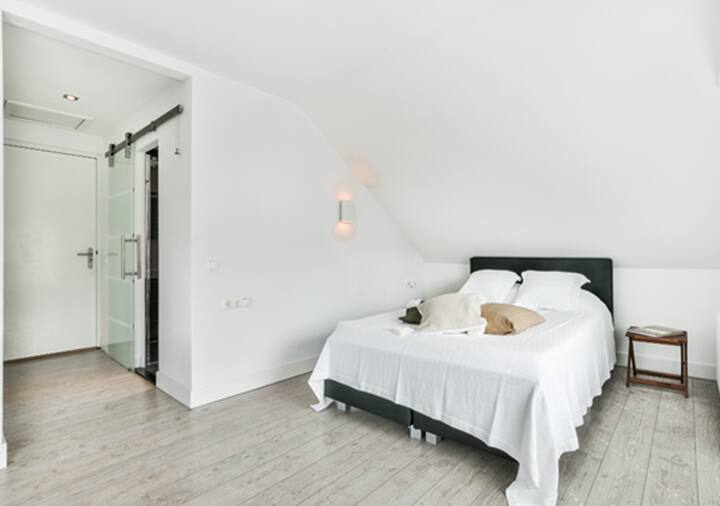 Chambre Calme · Centre De Tilbourg - 틸부르흐