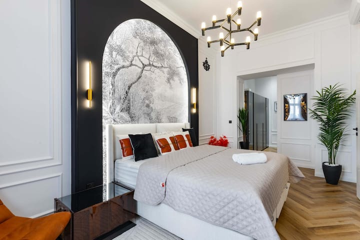 High-end Living Steps From Historic Landmarks - Hungary