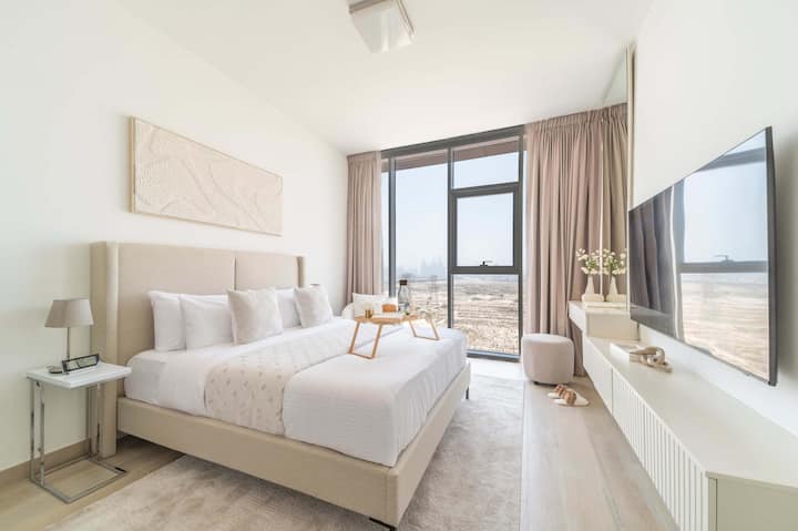 Charming Studio In Bloom Tower Jvc! - Dubai