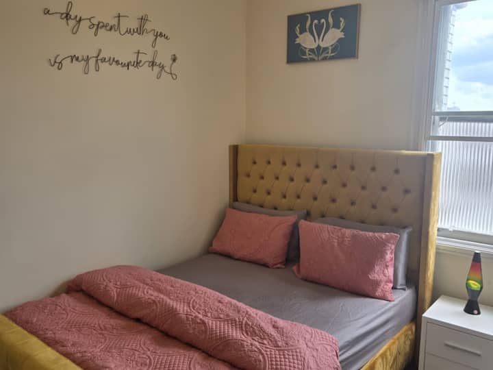 Charmant Appartement à Wolverhampton Avec Entrée P - Wolverhampton